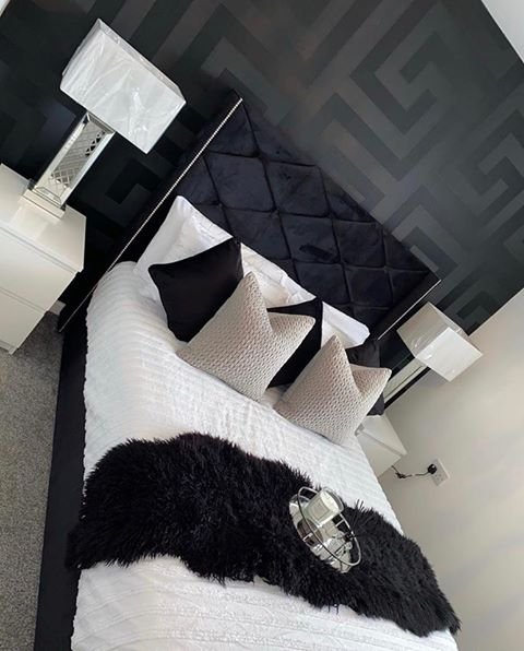 Arabella Bed - Uneekhome